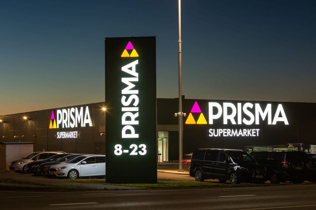 Prisma store illumination in Estonia
